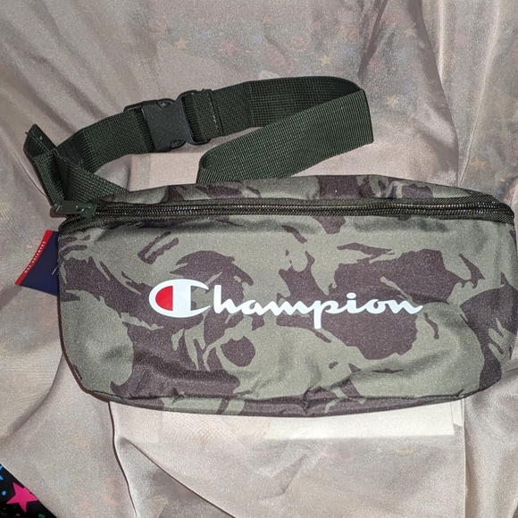 Champion | Bags | Champion Fanny Pack | Poshmark